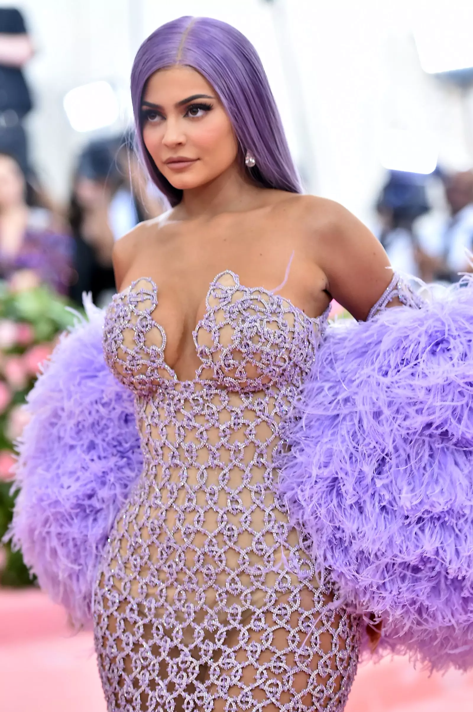 Kylie Jenner는 Jordyn Woods 스캔들에 대해 침묵을 깼습니다.