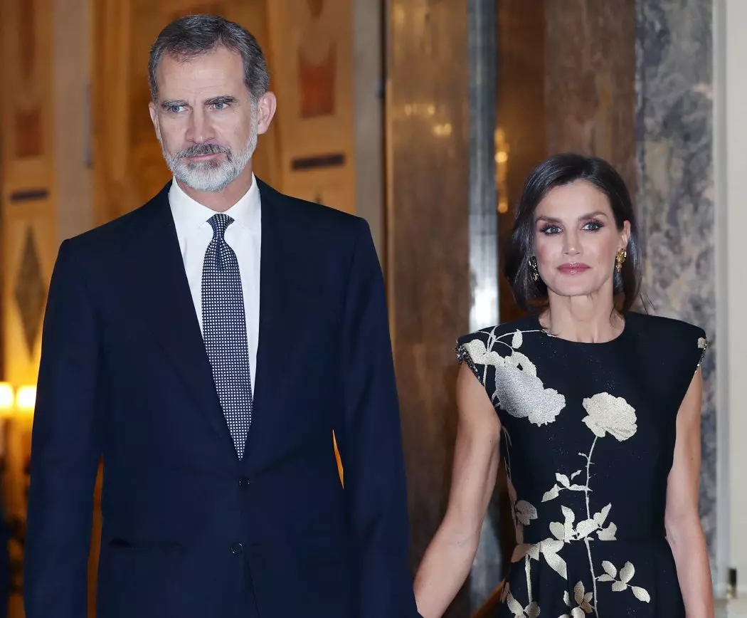 پادشاه و ملکه در مراسم تحویل جایزه روزنامه نگاری فرانسیسکو سرسدو.