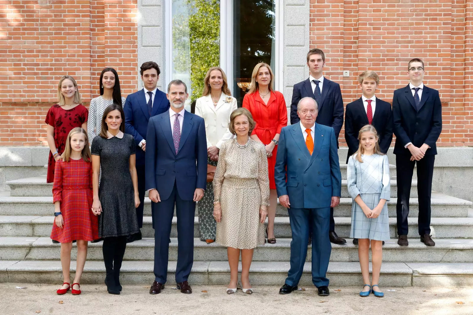 Familiefoto vir Doña Sofía se 80ste verjaardag in 2018.