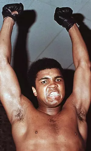 Muhammad Ali ຫ້າ