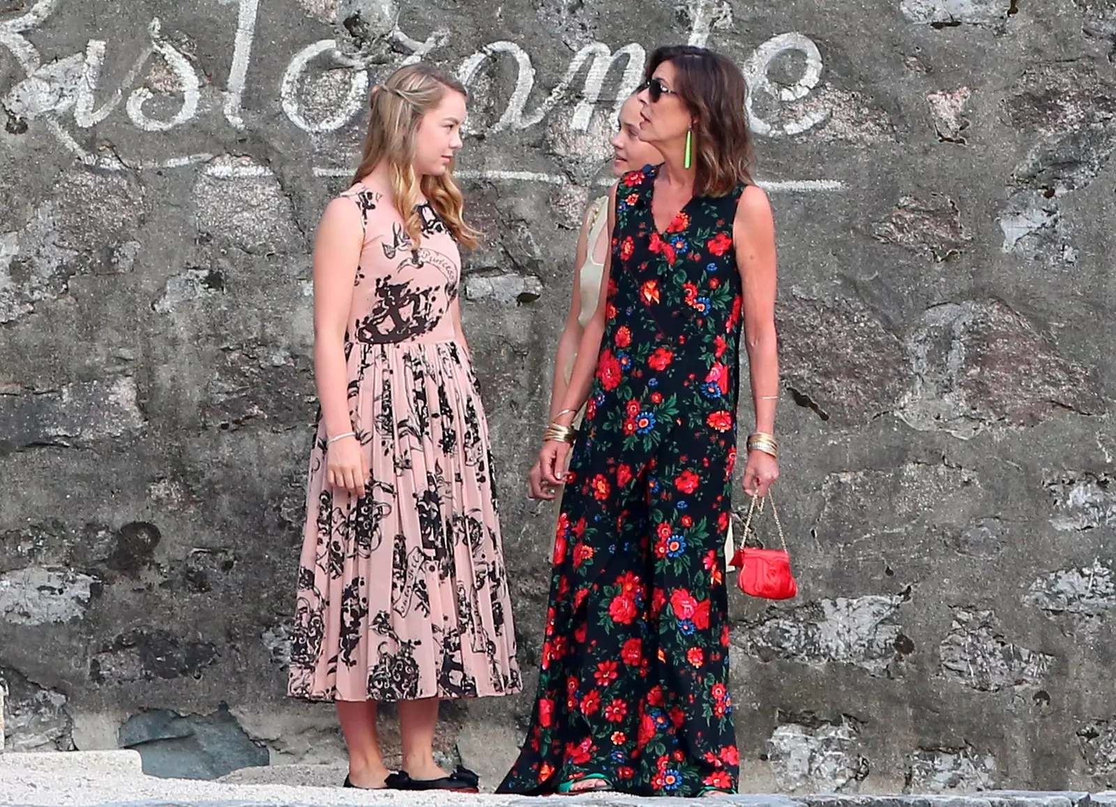 Carolina di Monaco vestita da Cline con la figlia Principessa Alessandra di Hannover.