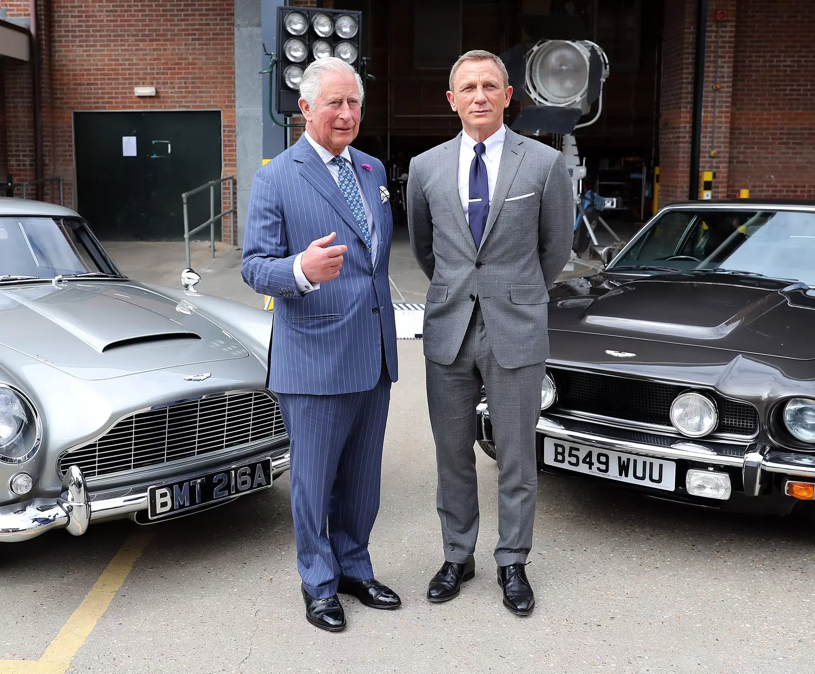 Klassenduell zwischen Prinz Charles und Daniel Craig am Set von 007