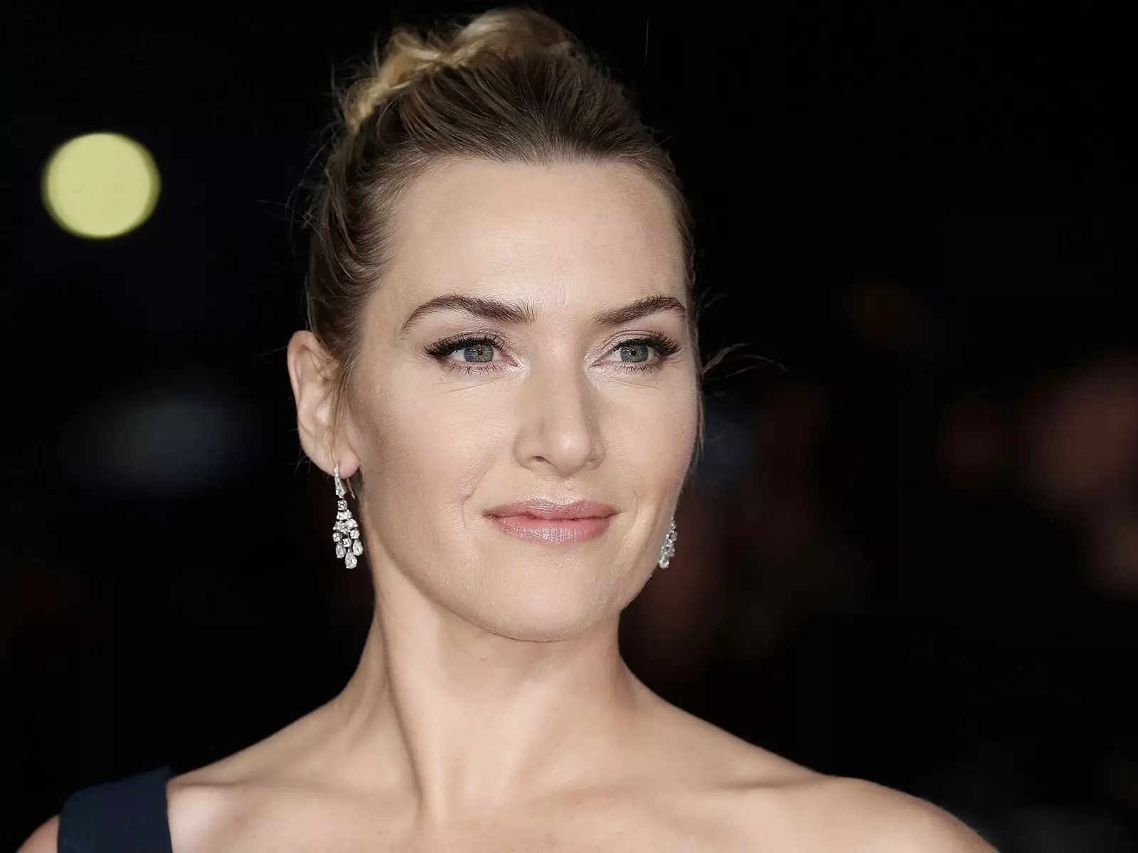 Titanic Reunion: Kate Winslet Aliĝas al la 