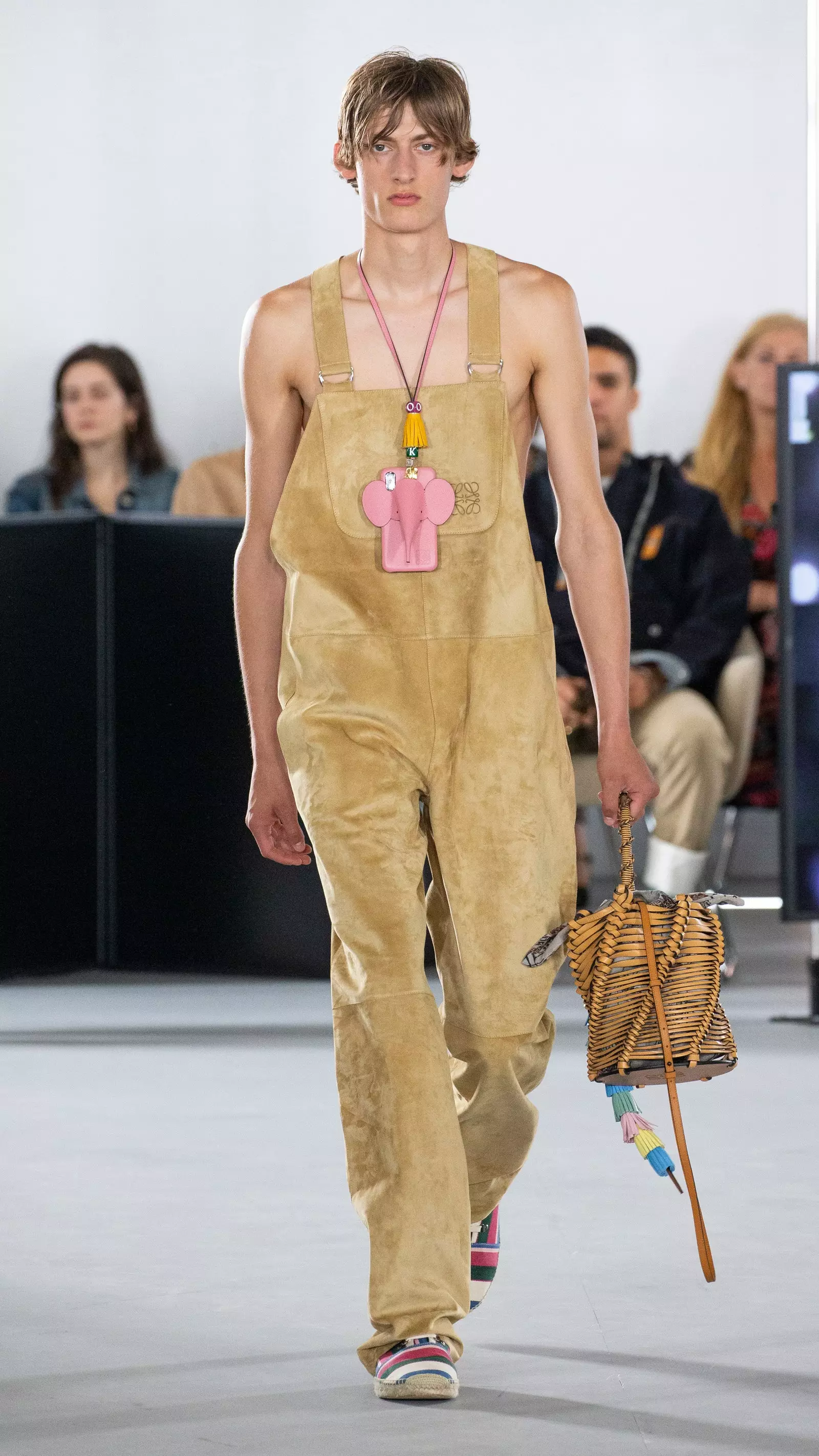 Loewe Spring Summer 2020 Fashion Show