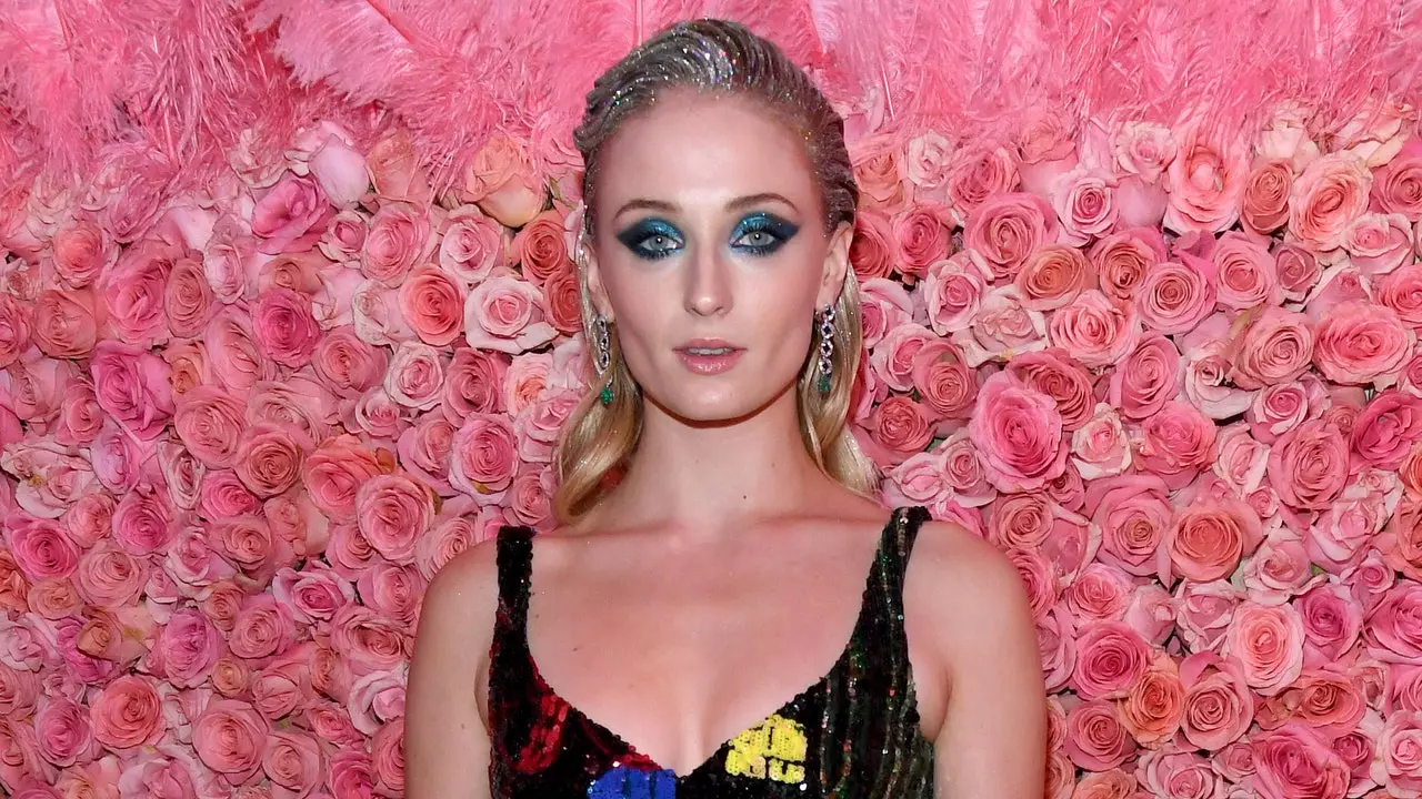 Sophie Turner Confirms She Tried to Ask Matthew Perry for a Date Months Before Joe Jonas Came into Her Life