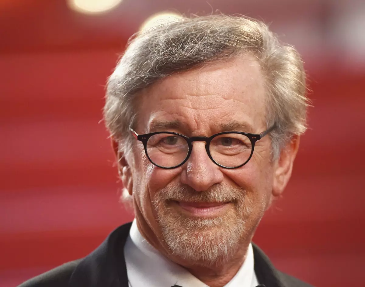 Steven Spielberg ביי די קאַן פּרעמיערע פון 'מייַן פריינד דער ריז'.