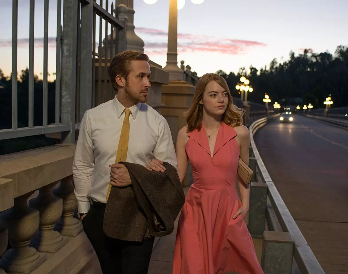 'La La Land' foi colocado como o favorito na corrida para o Oscar após sua recepção em Toronto.