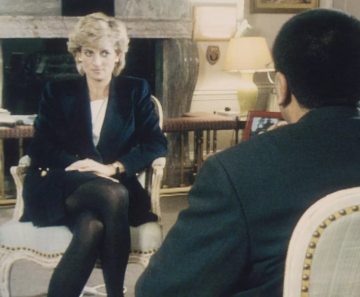 A princesa Diana e o xornalista Martin Bashir na histórica entrevista da BBC Panorama de 1995.