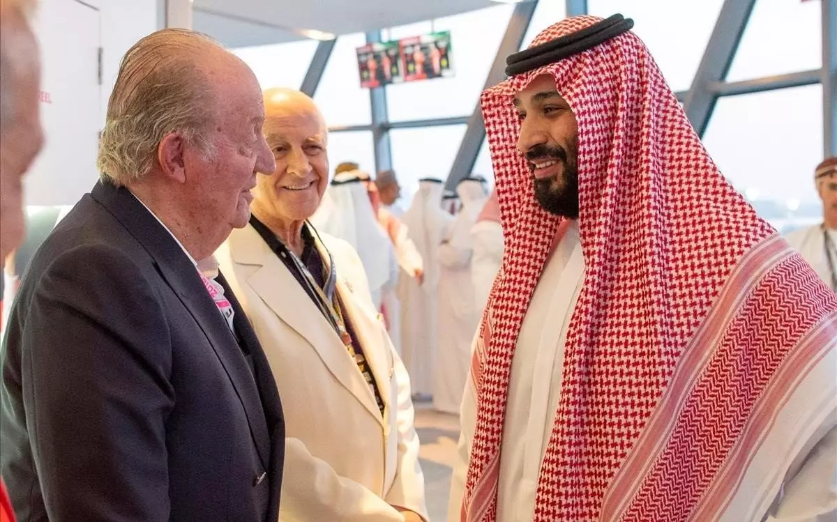 Mfumu Juan Carlos ndi Prince Salman November watha ku Abu Dhabi.