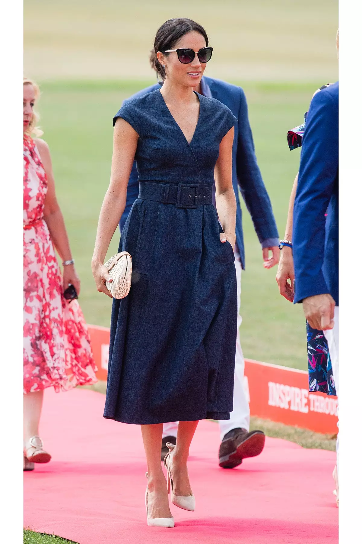 Meghan Markle regarde l'été avant et après