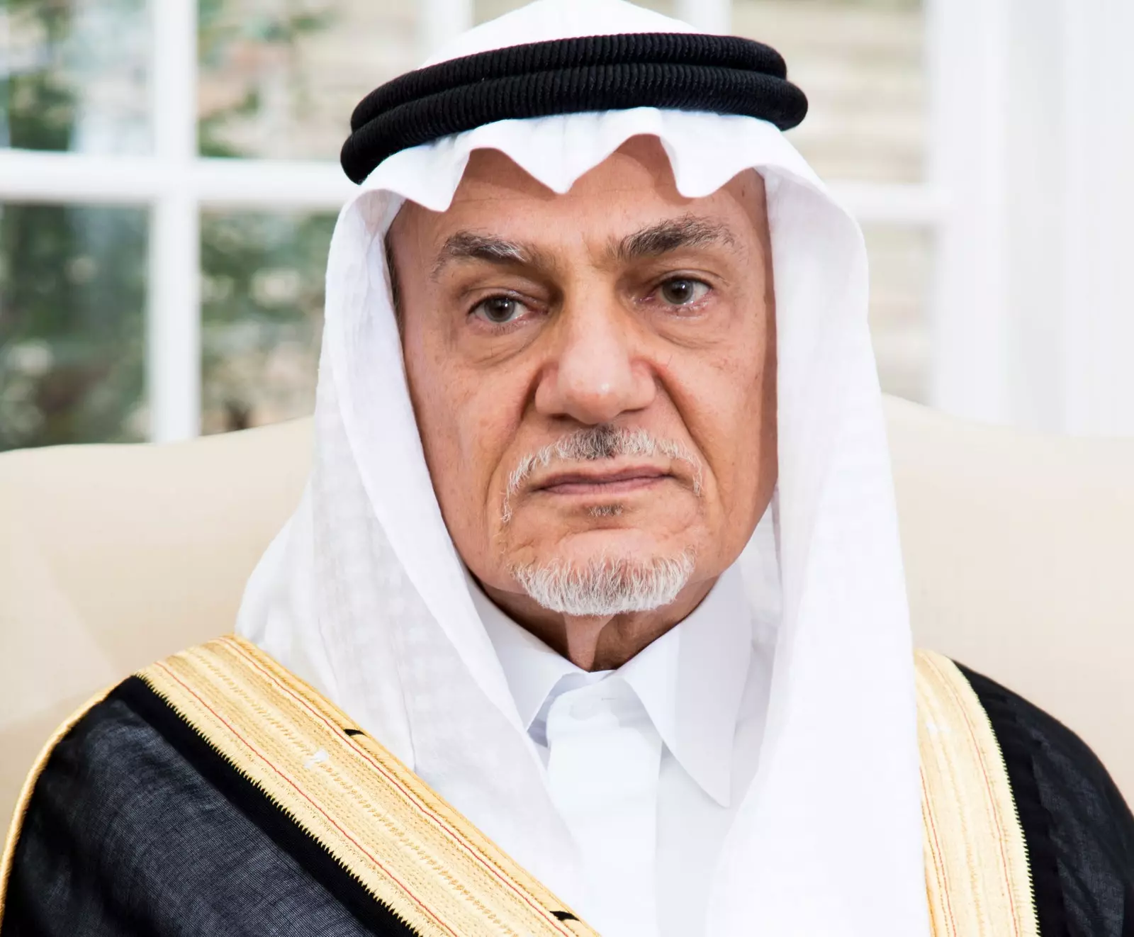 Este é Turki al Faisal, o príncipe saudita e ex-espião que foi o chefe e mentor de Jamal Khashoggi