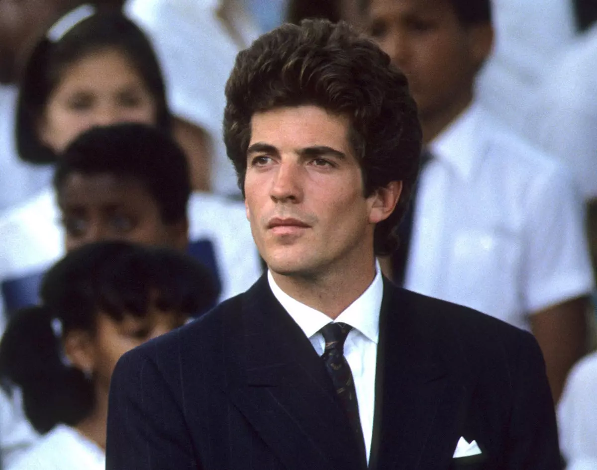 John F. Kennedy Jr no 20º aniversário da morte de Robert Kennedy.