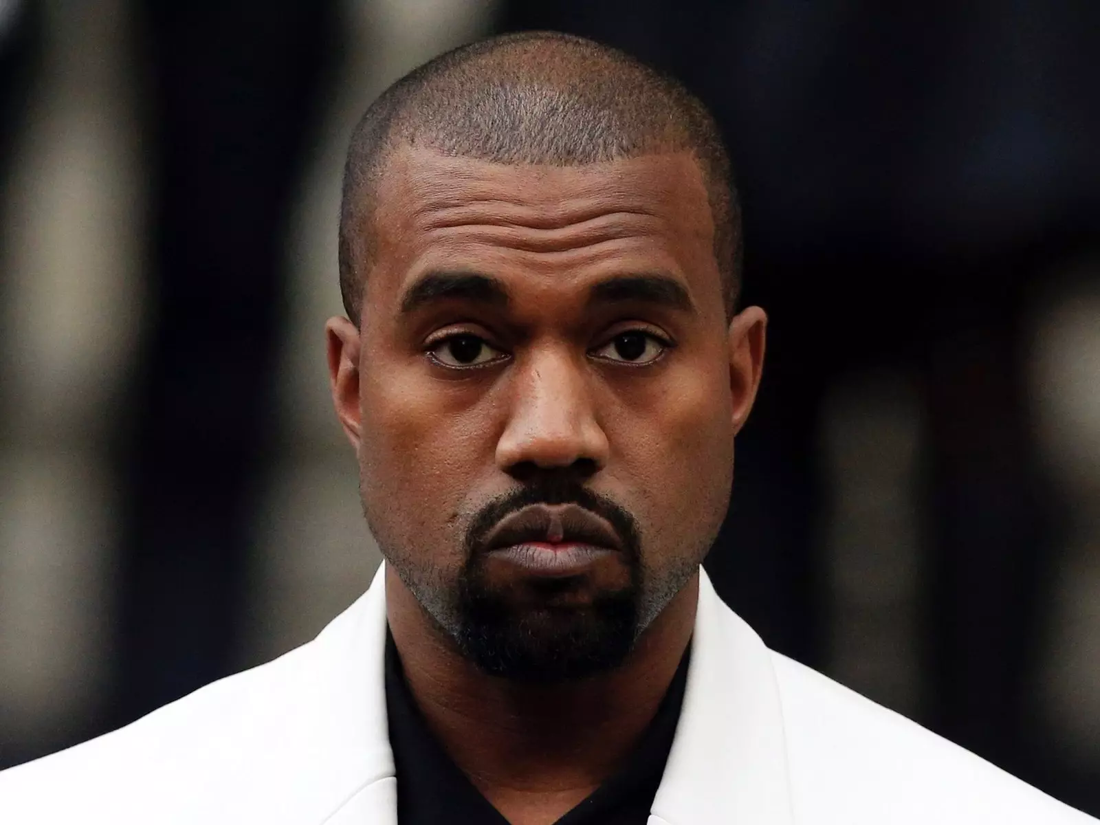 Kanye West pakupedzisira anoruramisa mafirosofi ake emazuva ekupedzisira
