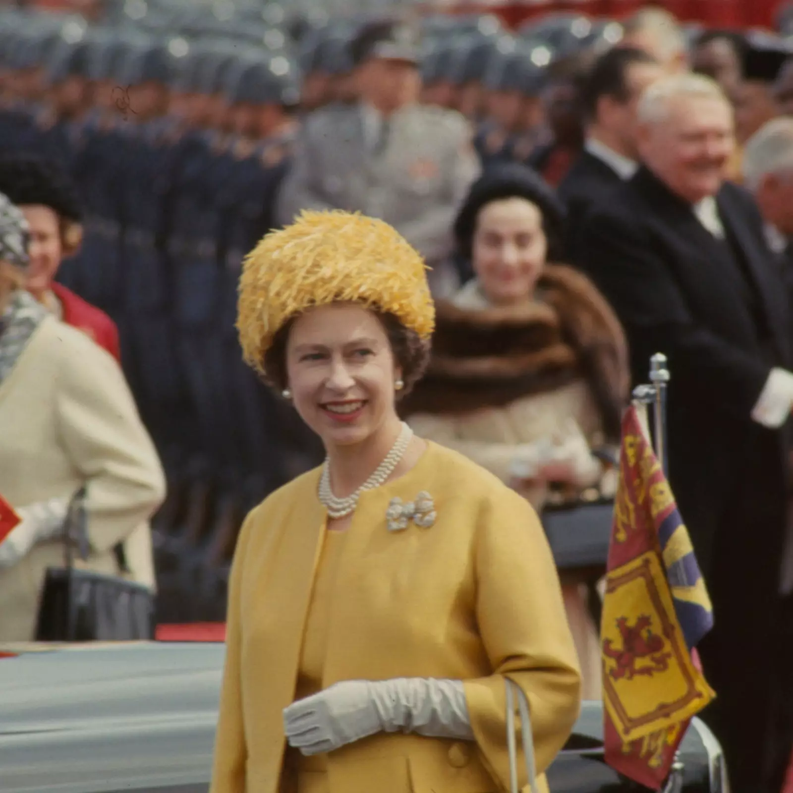 Ratu Elizabeth II dari Inggris