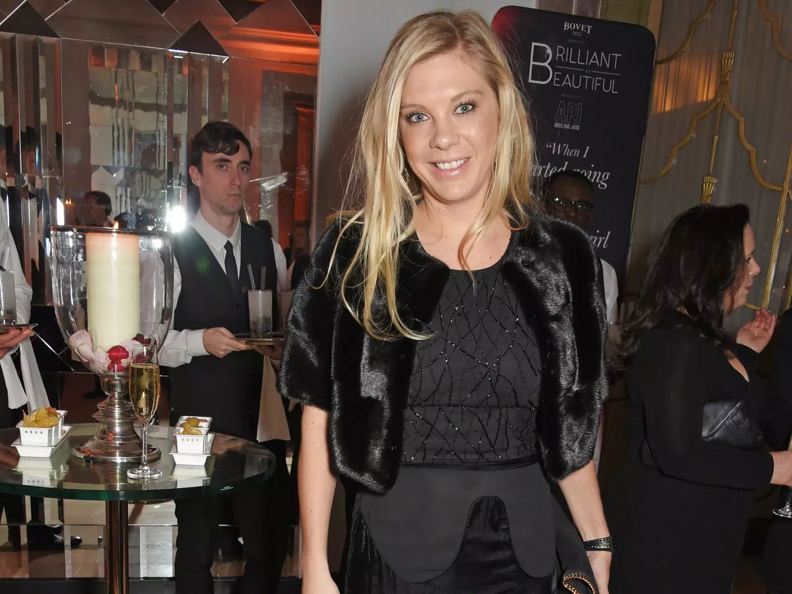 Chelsy Davy pildistas Londonis 2017. aastal.