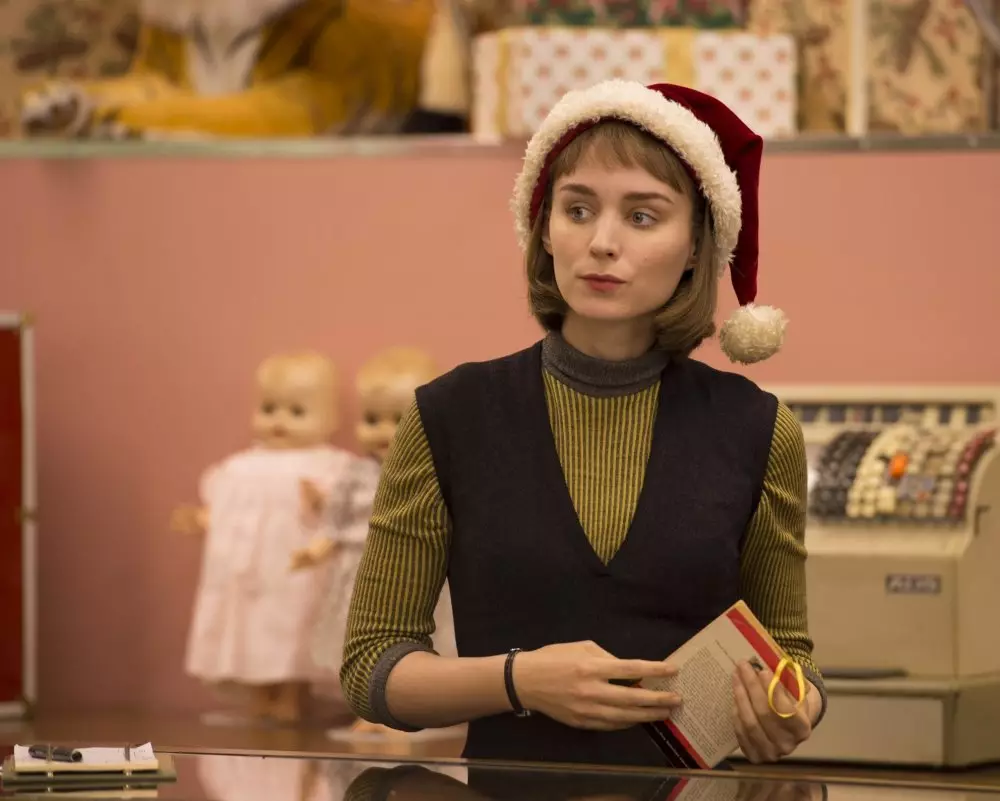 Rooney Mara, asistenta perfectă de la „Carol”.