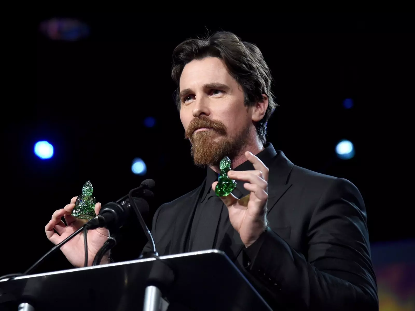 UChristian Bale uyakhuluphala futhi ngenxa yenye ifilimu