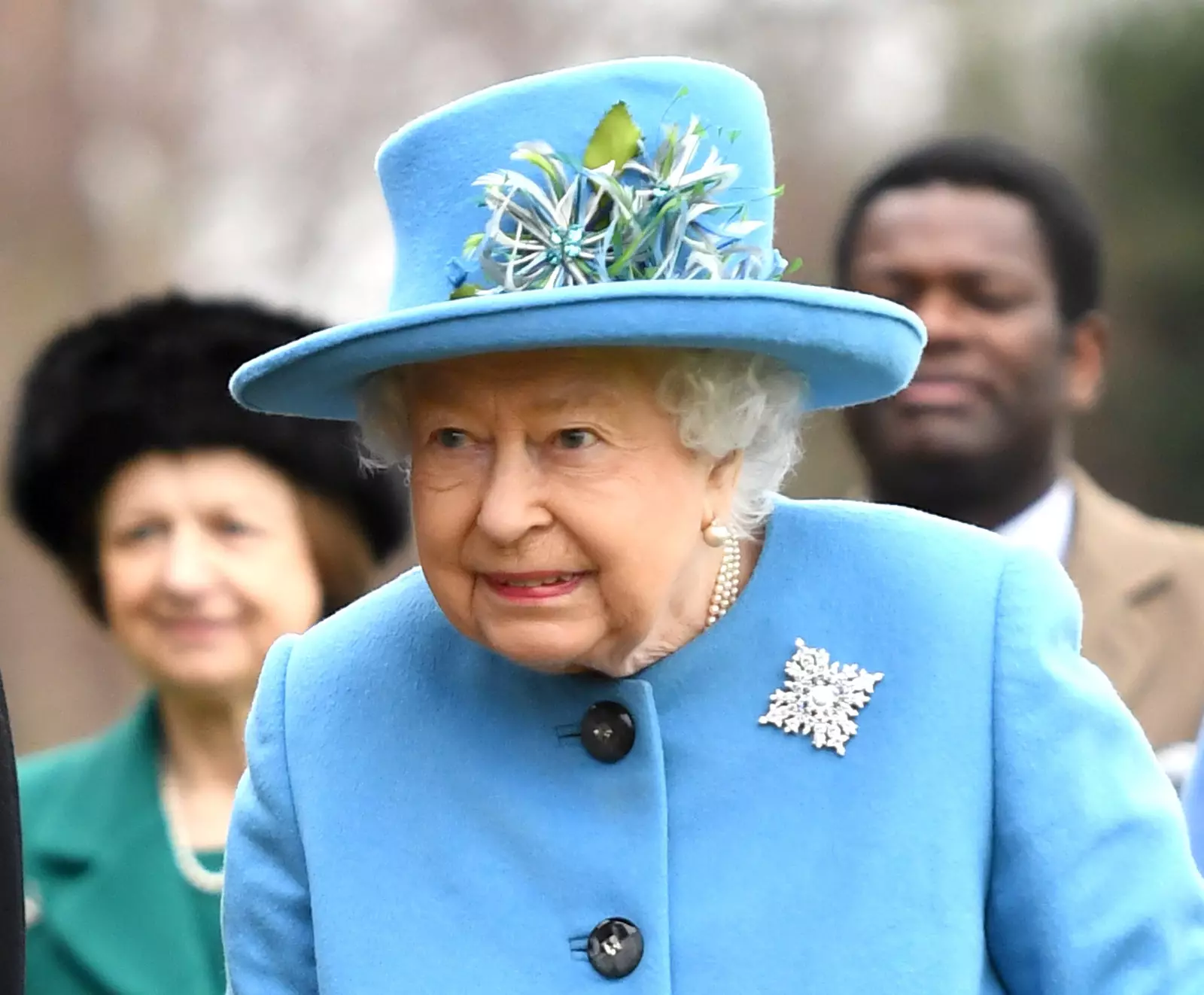 Elizabeth II wird wegen des Coronavirus auf unbestimmte Zeit Zuflucht in Windsor Castle suchen