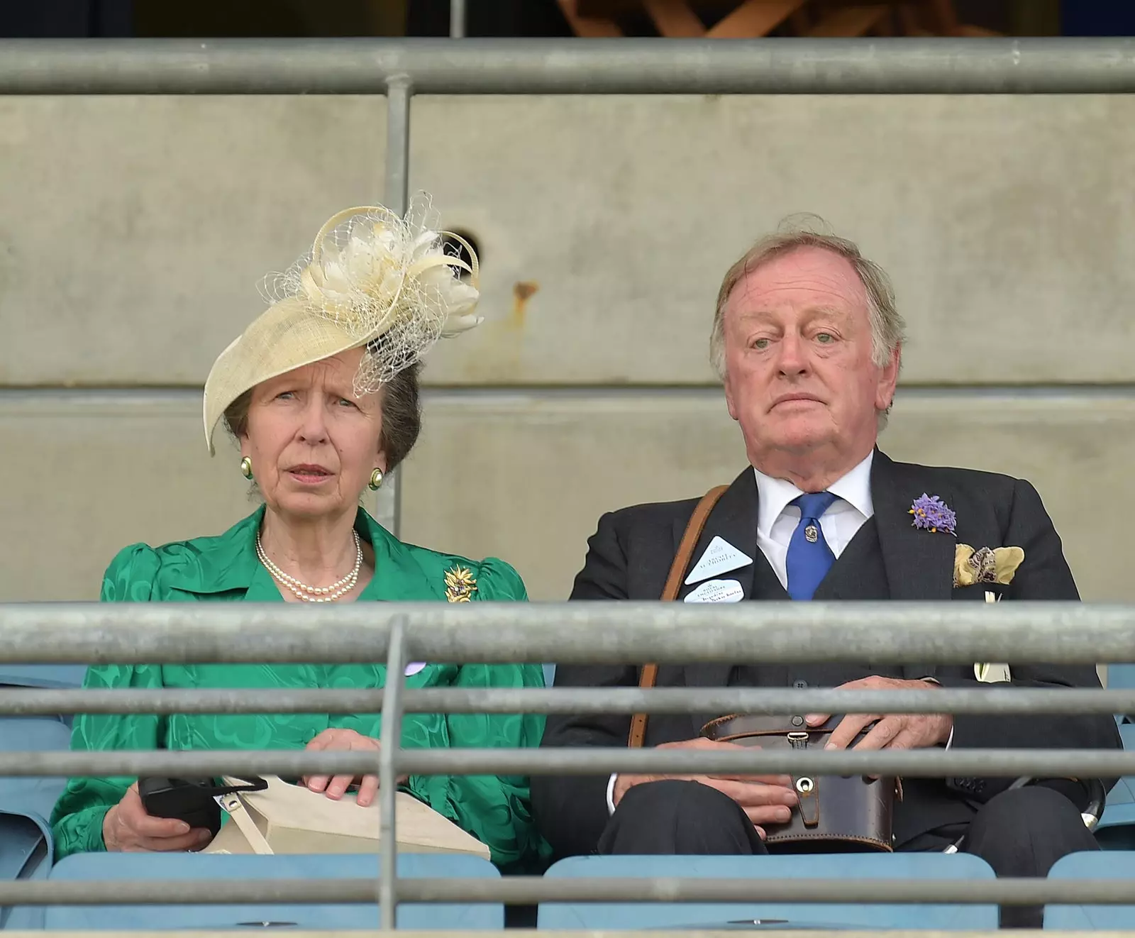 Ọmọ-binrin ọba Anne ati Andrew Parker Bowles ni Ascot 2021.