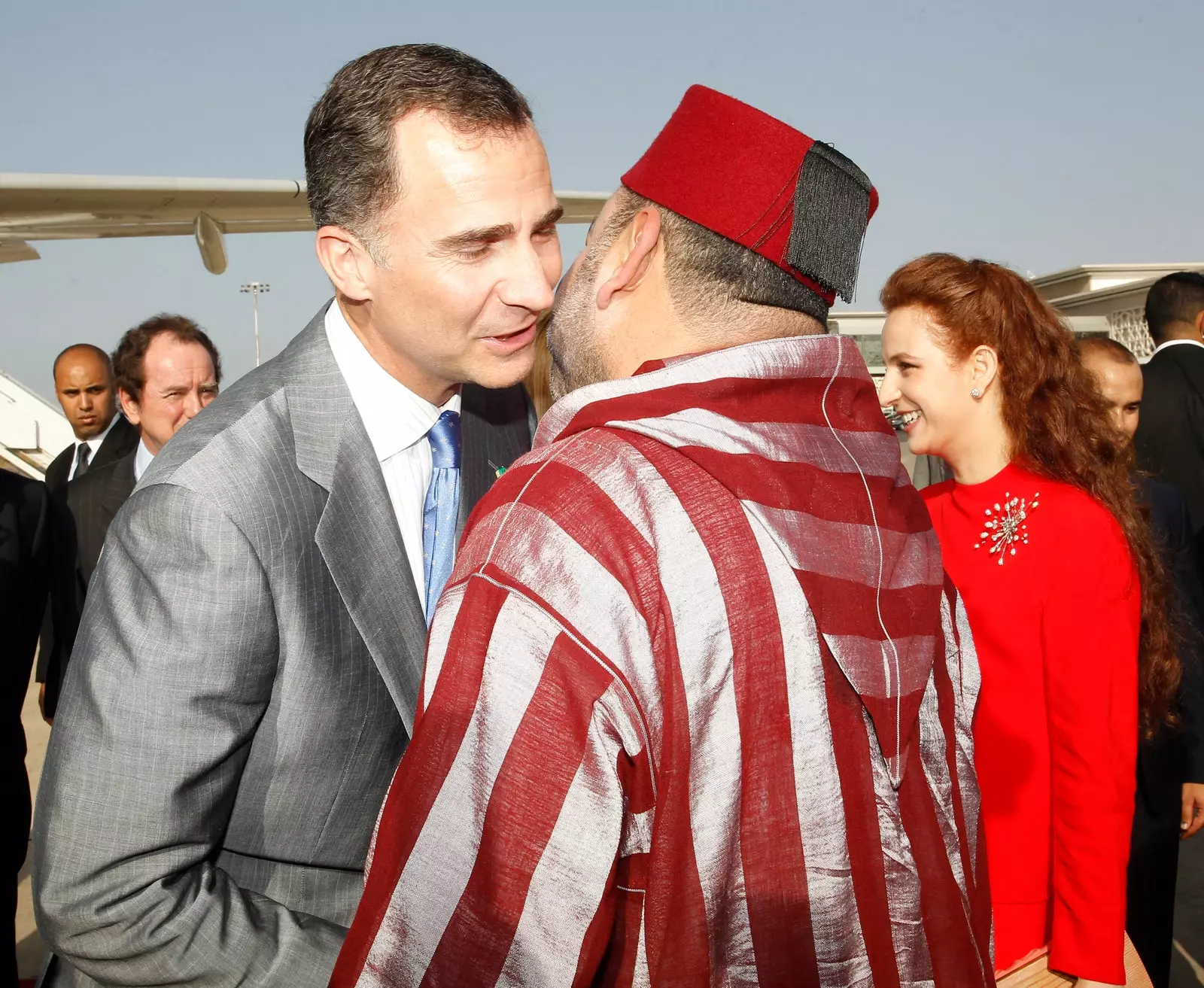 Si King Felipe VI ug Mohamed VI sa usa ka opisyal nga pagbisita sa Morocco kaniadtong 2014.
