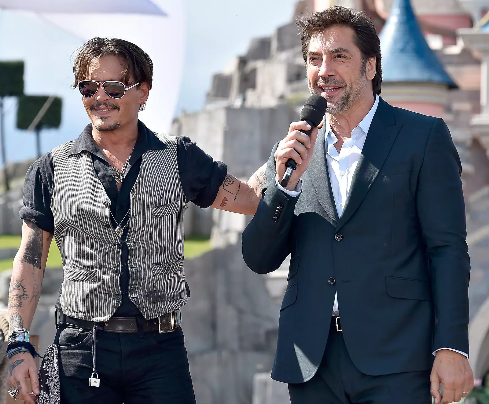 Johnny Depp kaj Javier Bardem.