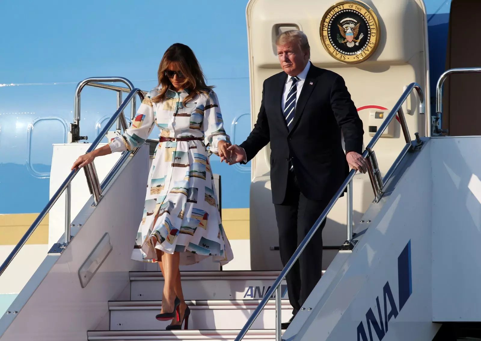 Melania Trump qed tieħu sehem fl-ewwel 'duel stil' ta' l-Imperatriċi Masako