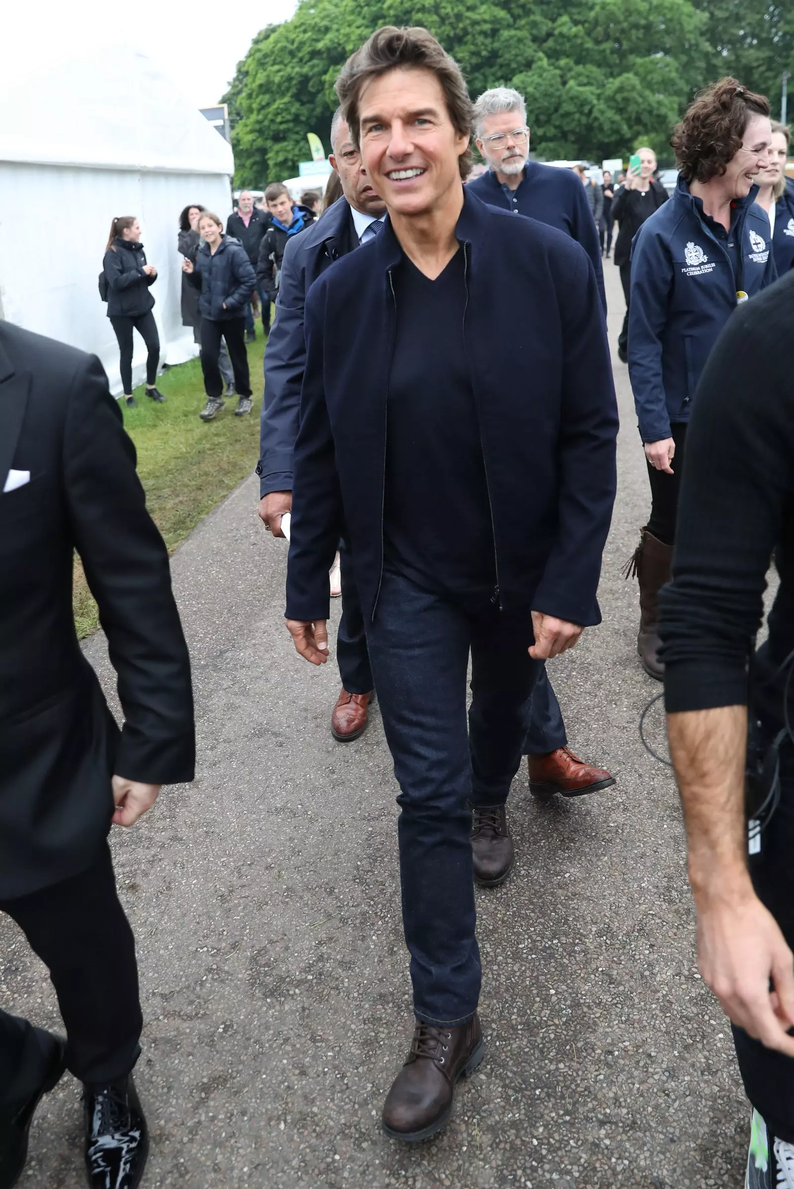 Tom Cruise arriveert bij de Platinum Jubilee Horse Show.