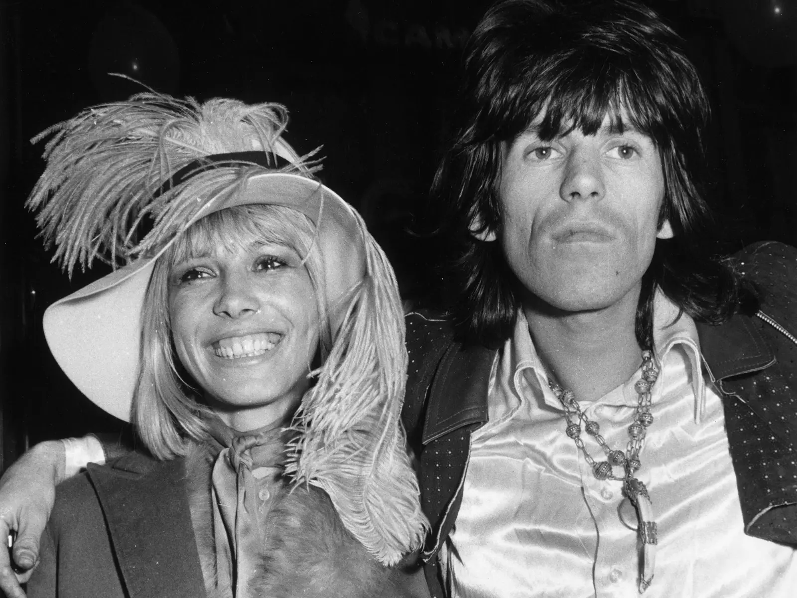 Anita Pallenberg និង Keith Richards ក្នុងឆ្នាំ 1968 ។