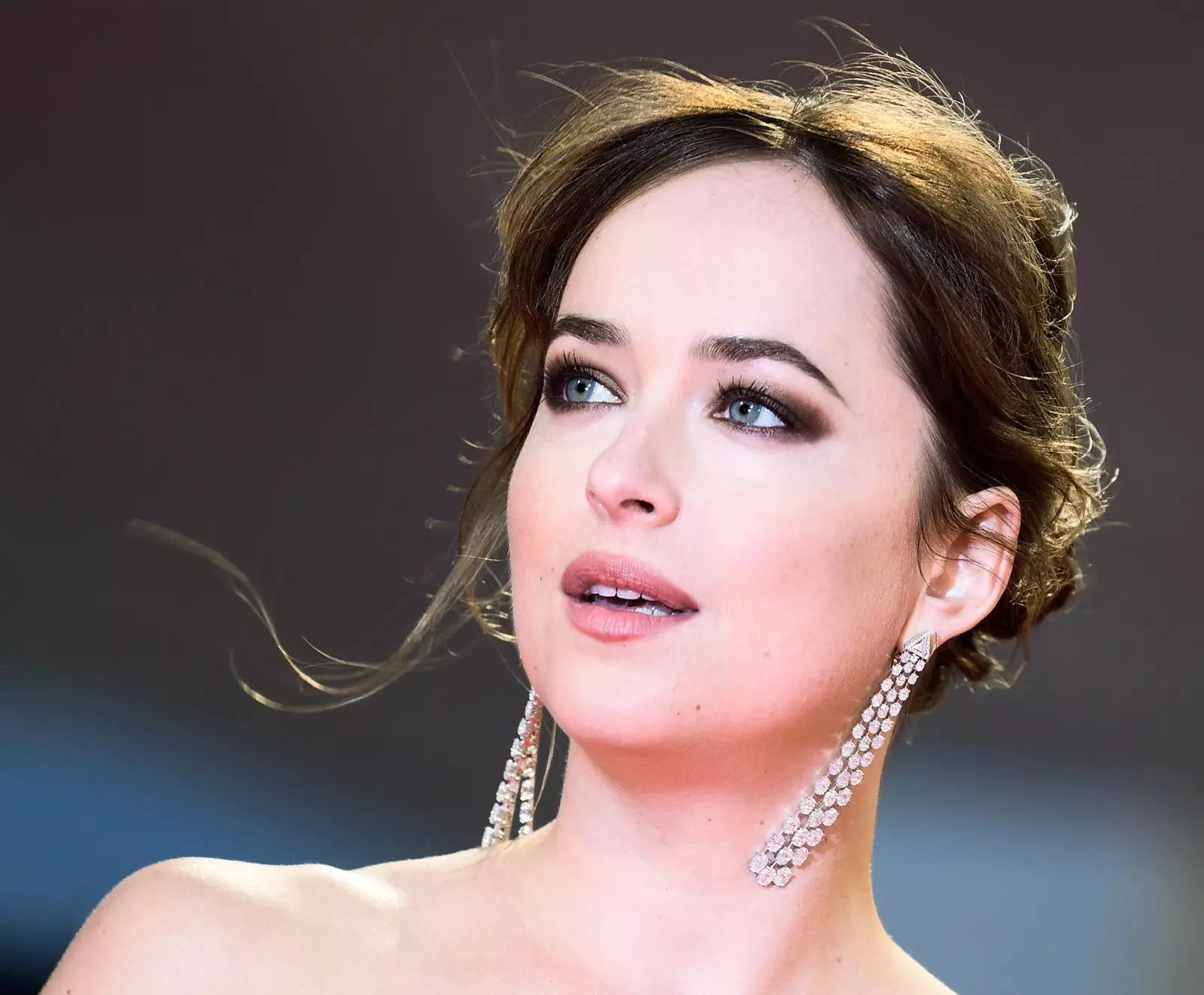 Wêrom Dakota Johnson fans betinke de skieding fan har tosken