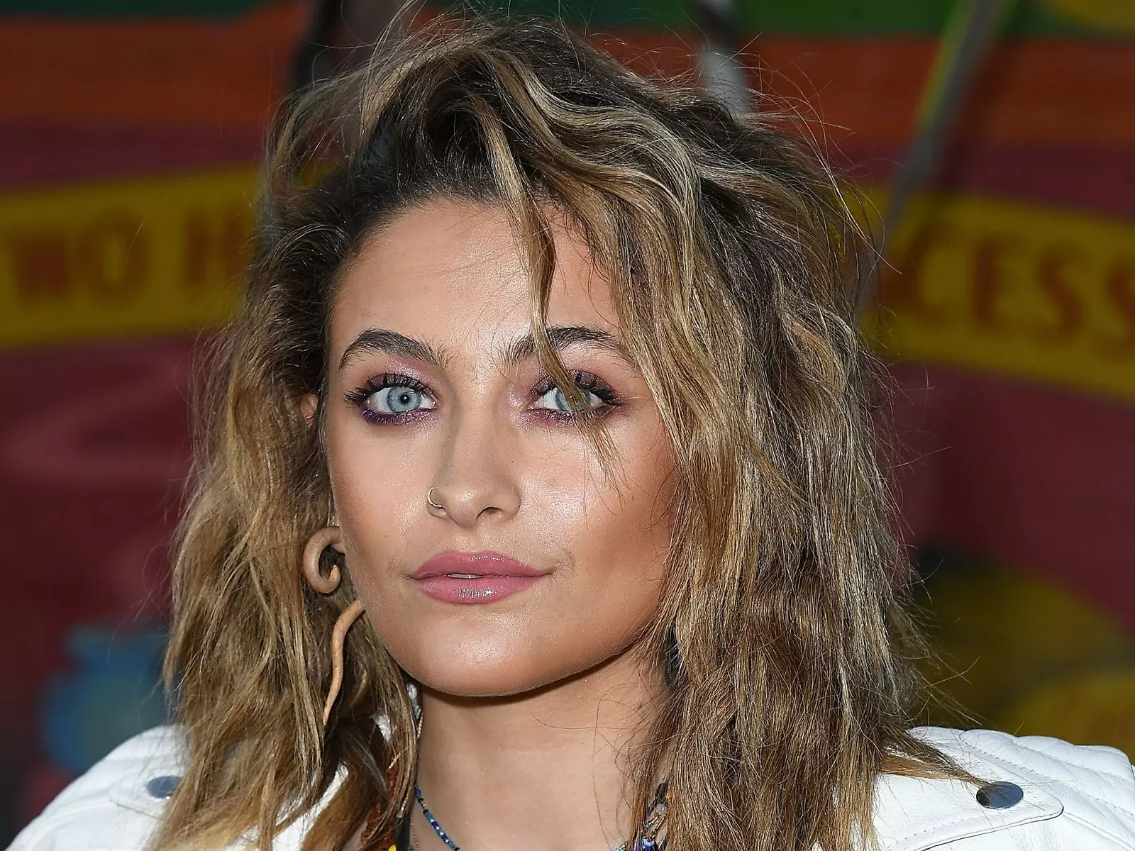 eParis jackson