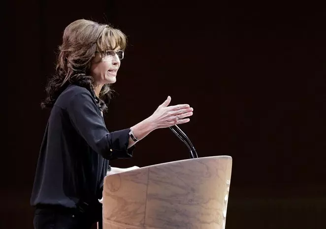 Sarah Palin đang tranh cử Phó Tổng thống Hoa Kỳ.