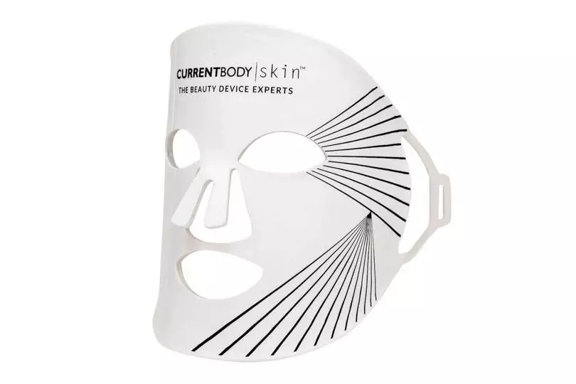 CurrentBody Velmasker vir LED-ligterapie vir 356 euro.