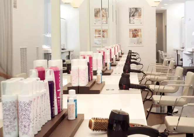 D'New York Blow Dry Bar