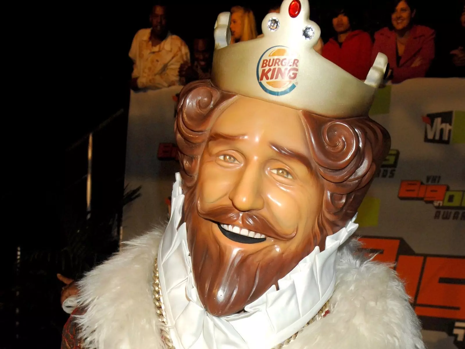 Burger King đưa ra lời chế giễu tốt nhất có thể đối với chuỗi cửa hàng bánh mì kẹp thịt đối thủ mới của mình