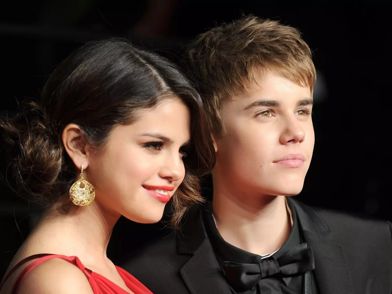 Justin Bieber və Selena Gomez.