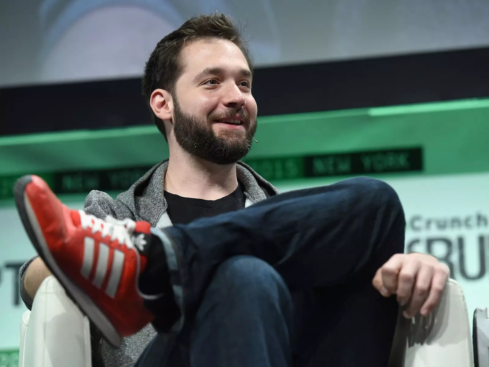 Alexis Ohanian ntawm lub rooj sib tham.