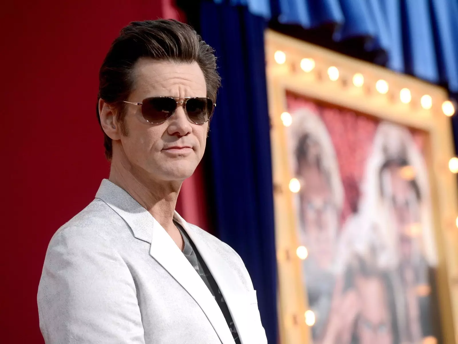 Jim Carrey returnerer historien om en stjerne, der ville ødelægge Hollywood