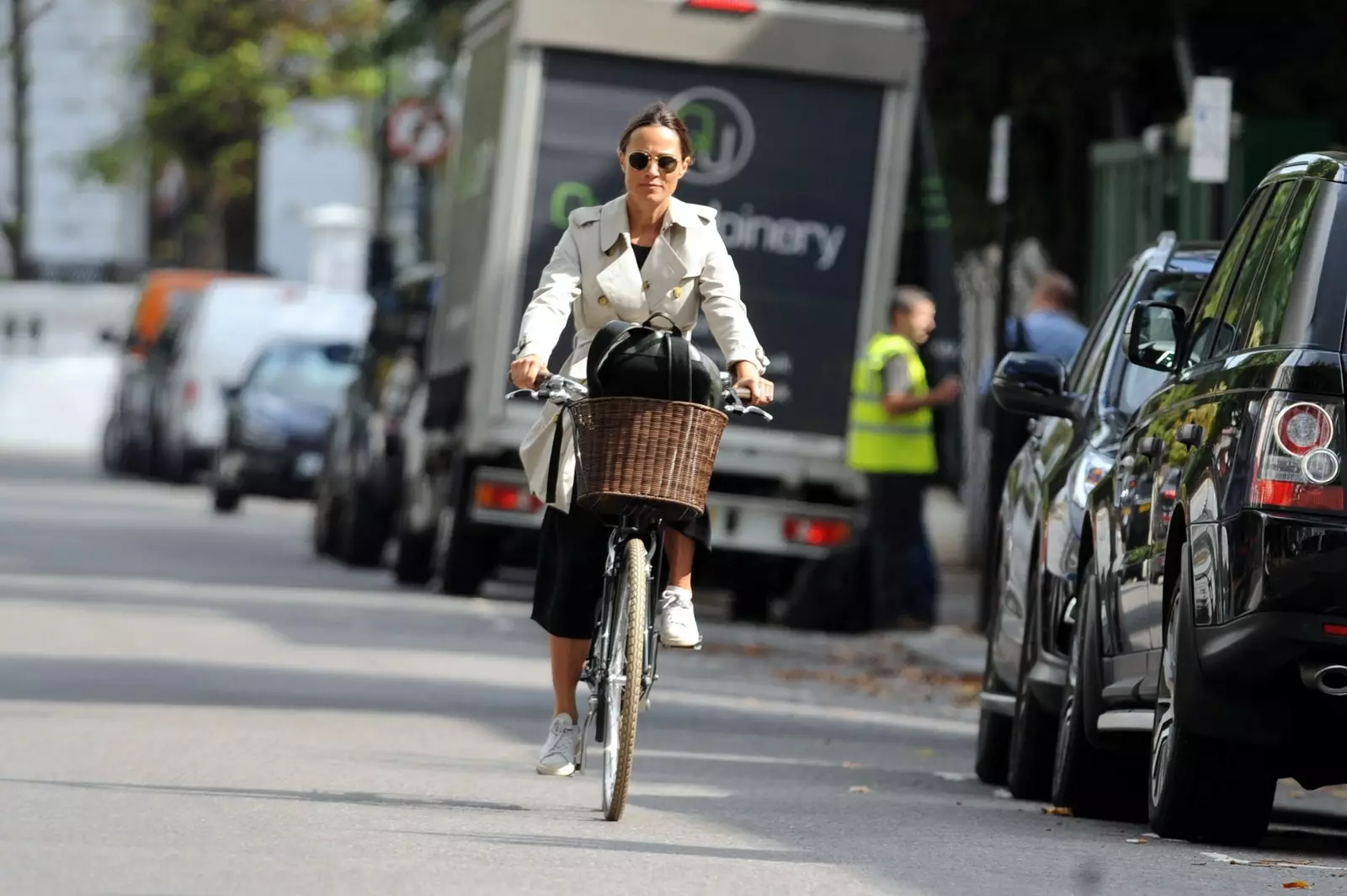 Pippa Middleton enceinte à vélo