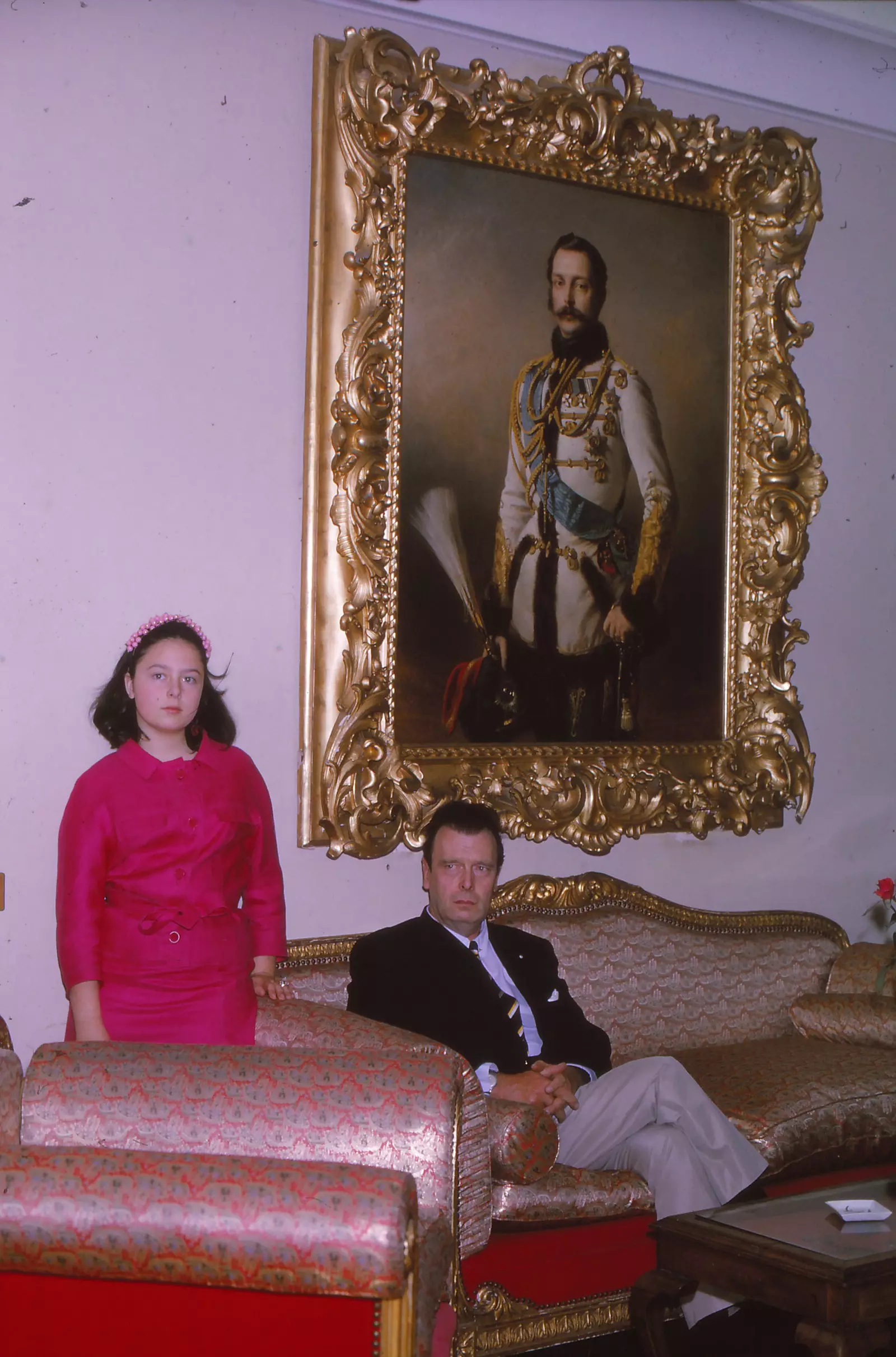 Storhertig Vladimir Kirillovich Romanov i sitt hem i Puerta de Hierro med sin dotter Maria 1965