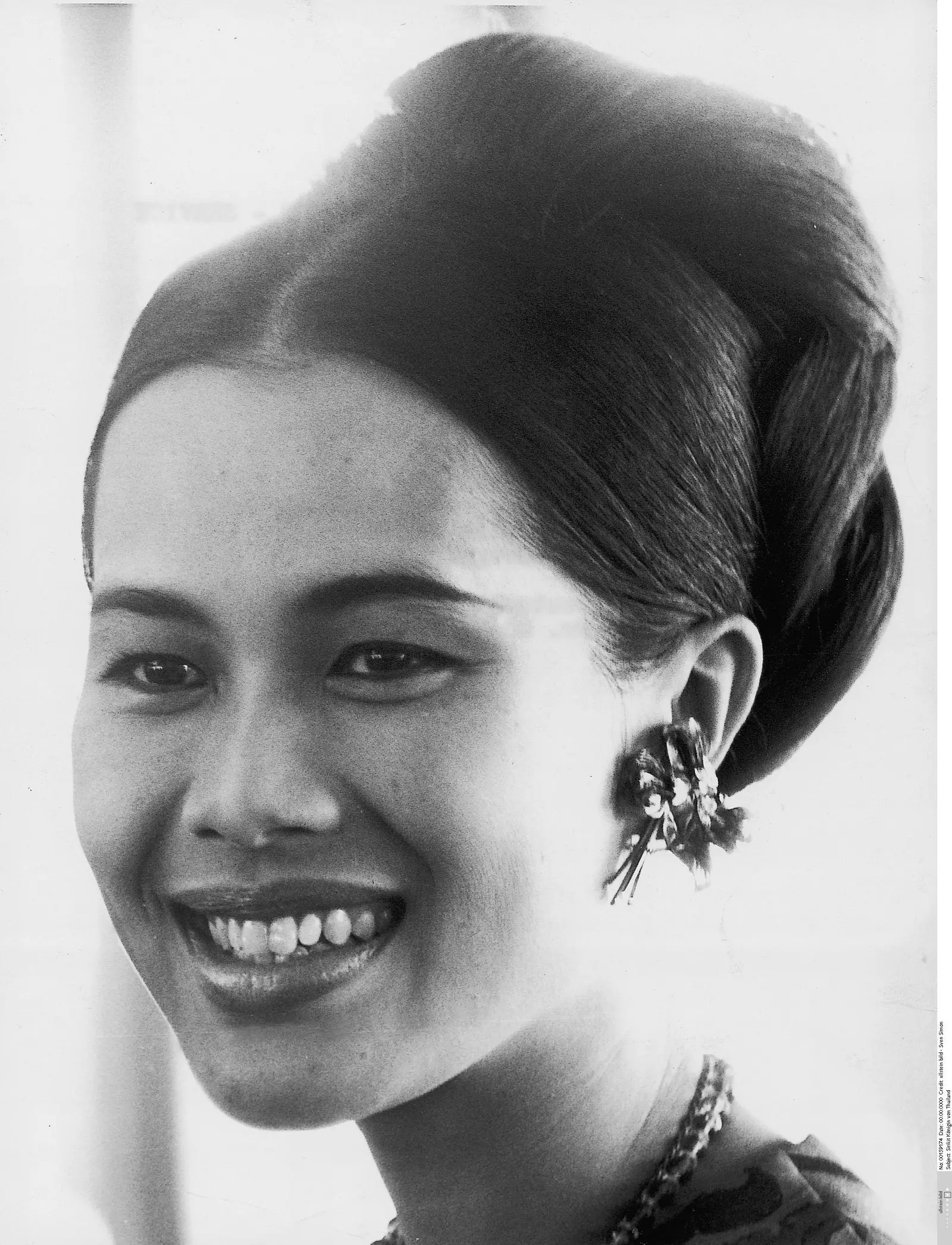 Ratu Sirikit pada tahun 1968.