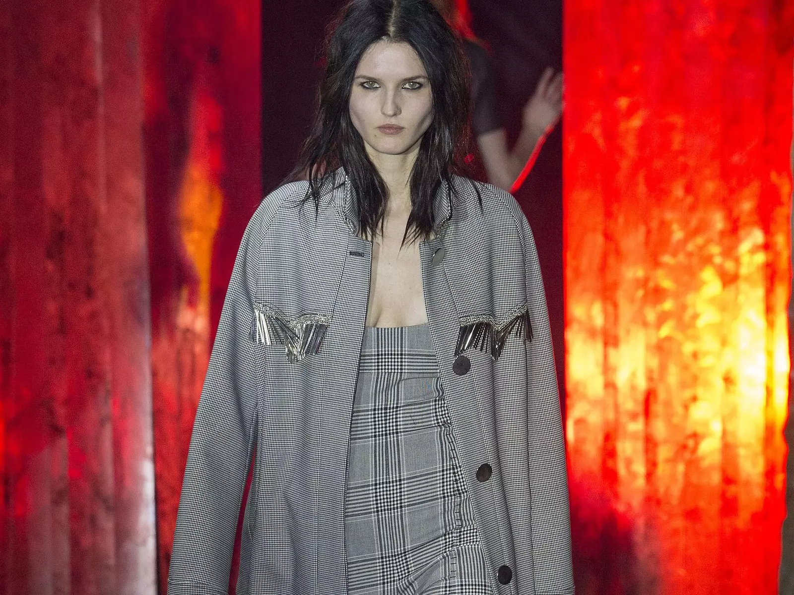 tendencia 2017 pasarela de impresión príncipe de gales otoño 2017 alexander wang off white