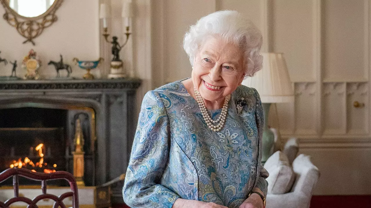 Elizabeth II yanditse amateka mashya ku ngoma ye