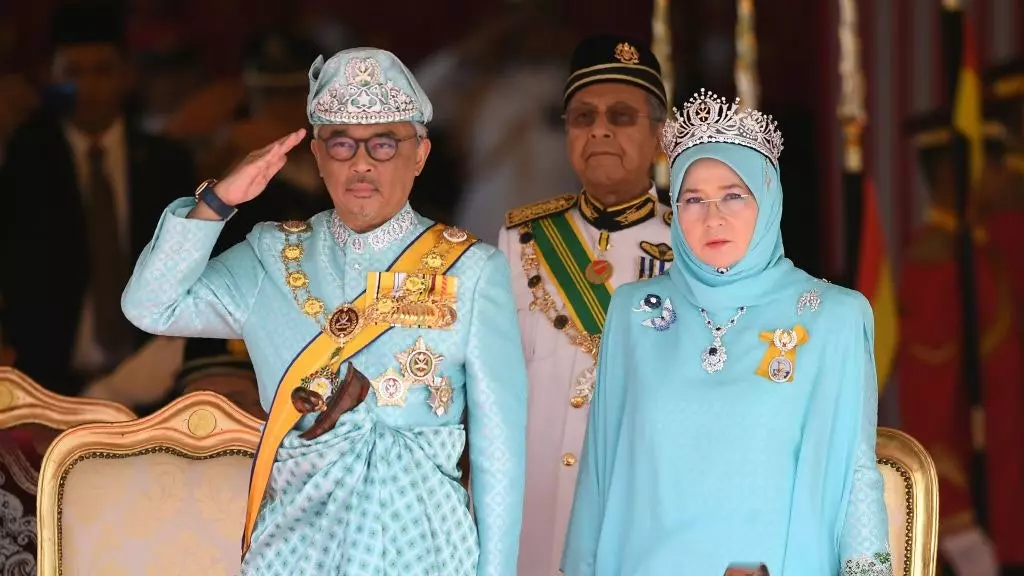 Короли Абдал и Азиза Малайзии.
