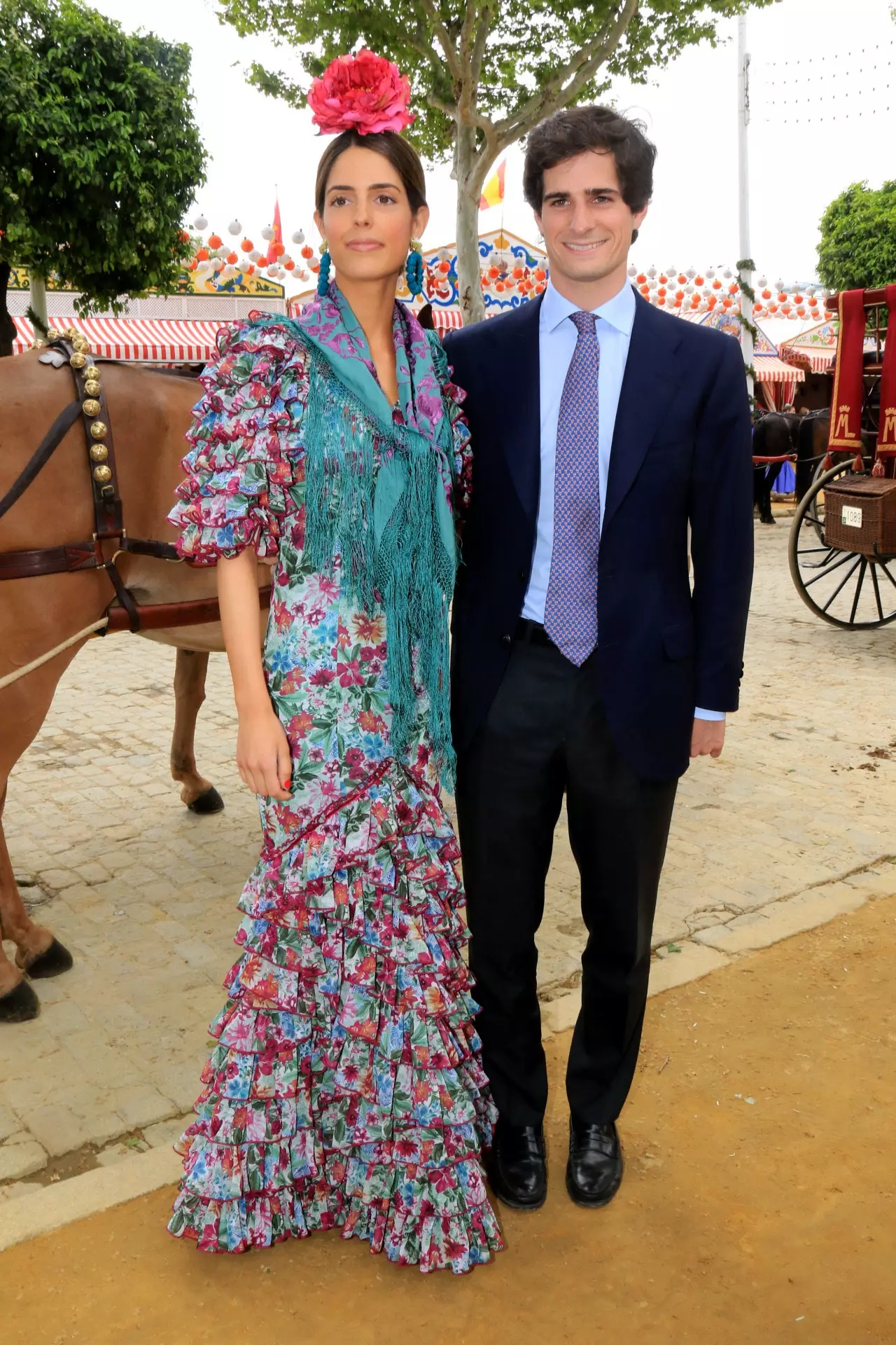 El Duc de HuÃ©scar Fernando Fitz James i SolÃs amb Sofía Palazuelo durant la Fira dâ€™Abril de Sevilla.20042018