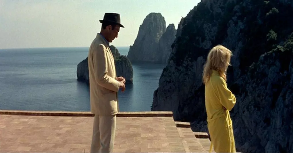 Godard'ın "Contempt" kitabından bir kare.