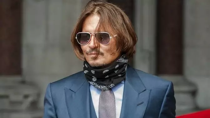 Johnny Depp će prikupiti svoj puni keš iako je otpušten iz 'Fantastičnih zvijeri 3'