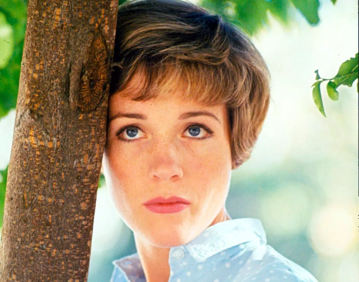 Julie Andrews