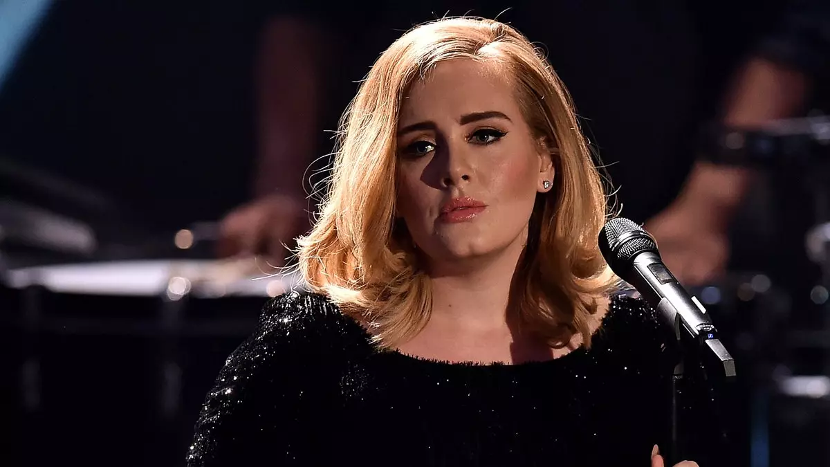 Adele plagiou uma música de seu último álbum?