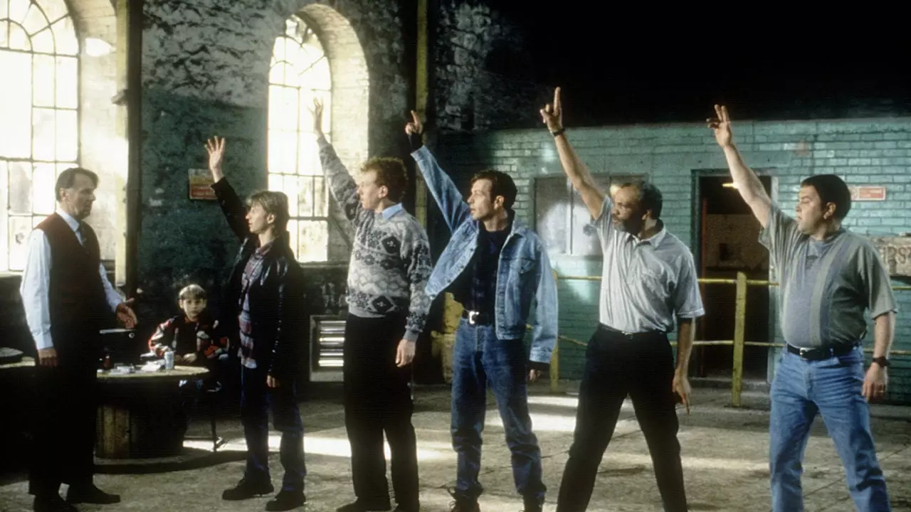 'Full Monty', 20 anys de l'striptease més recordat del cinema