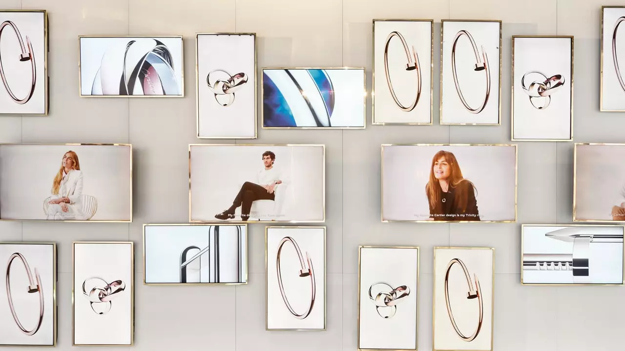 Daripada gelang 'Love' kepada jam tangan 'Tank': kisah di sebalik ikon Cartier